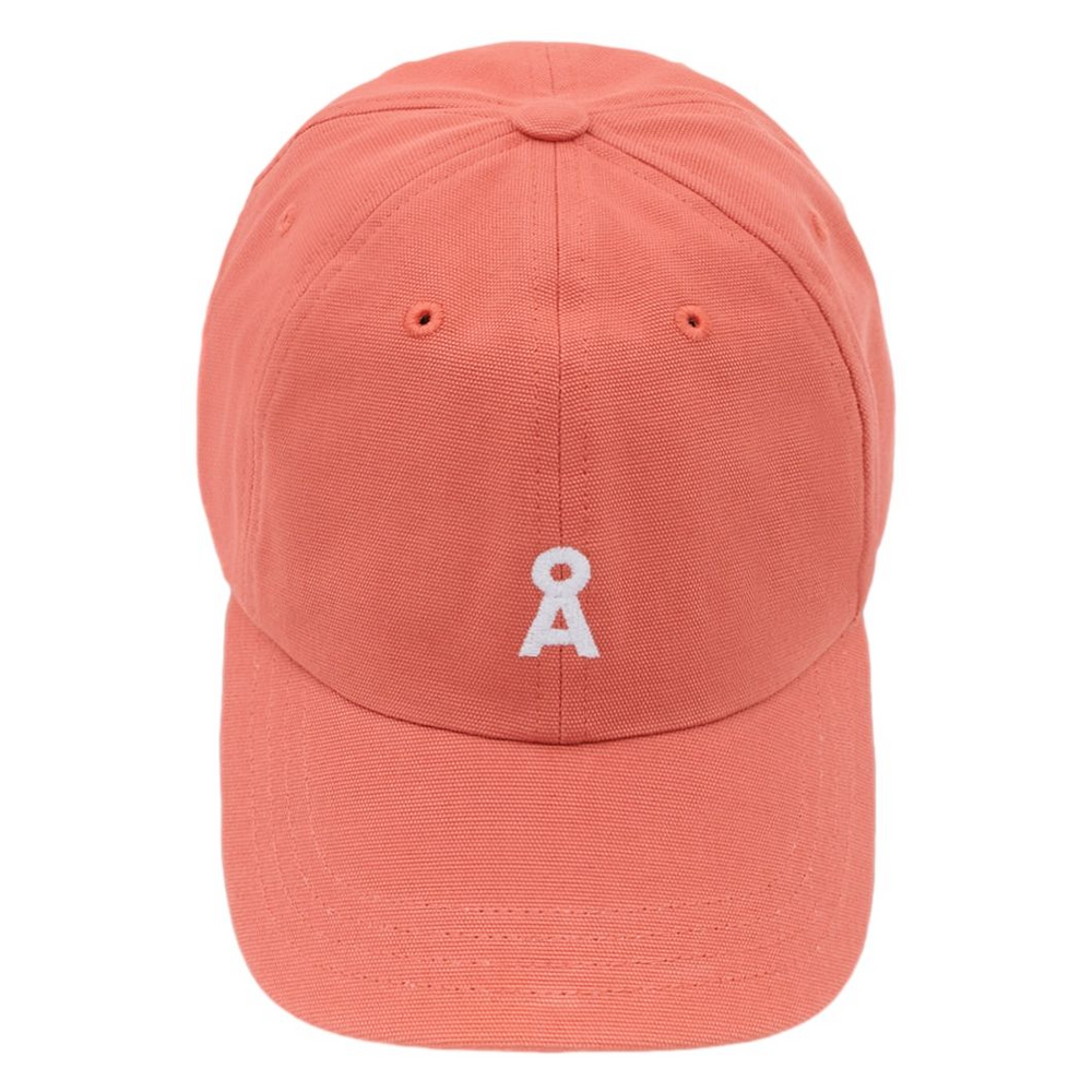 YENAAS BOLD TABASCO RED CAP – Victoria met Albert